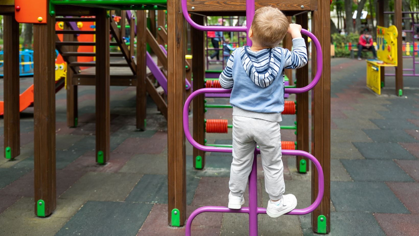 The Hidden Benefits of Climbing: How Playtime Can Help Develop Strong Kids